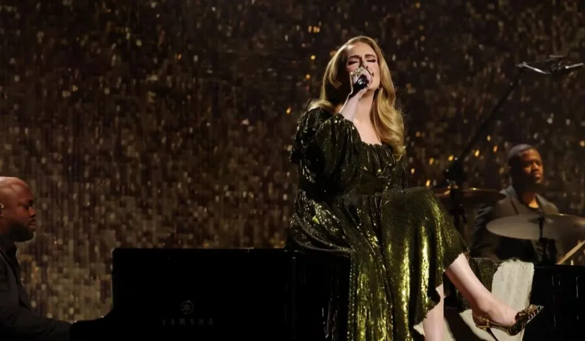 Watch Adele Sing 'I Drink Wine' at 2022 BRIT Awards