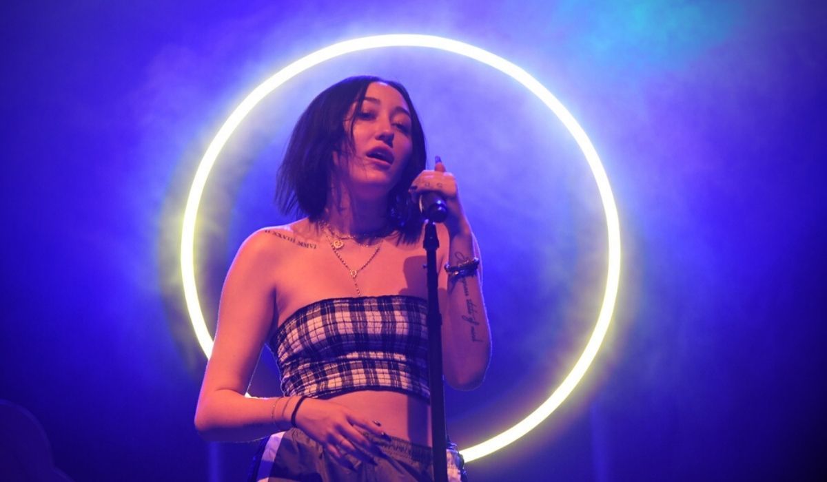 Noah Cyrus Announces Debut Album & Shares New Single 'I Burned LA Down'