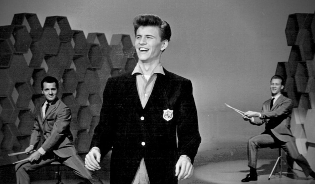 60s Pop Idol Bobby Rydell Dies at 79