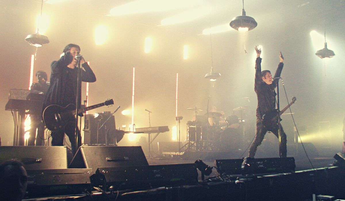 Nine Inch Nails Reunite with Early Members & Cover Filter's 'Hey Man ...