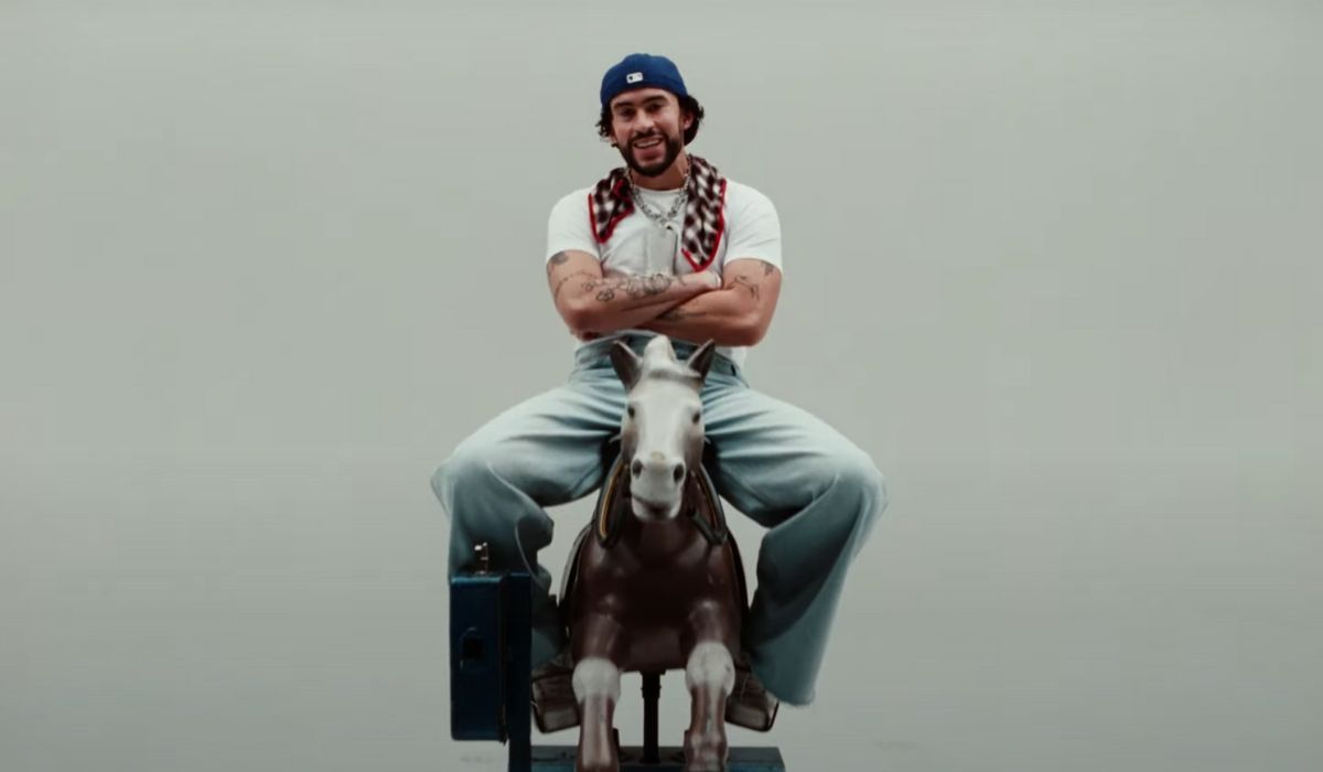 Bad Bunny Drops Music Video for New Song 'Un Preview'