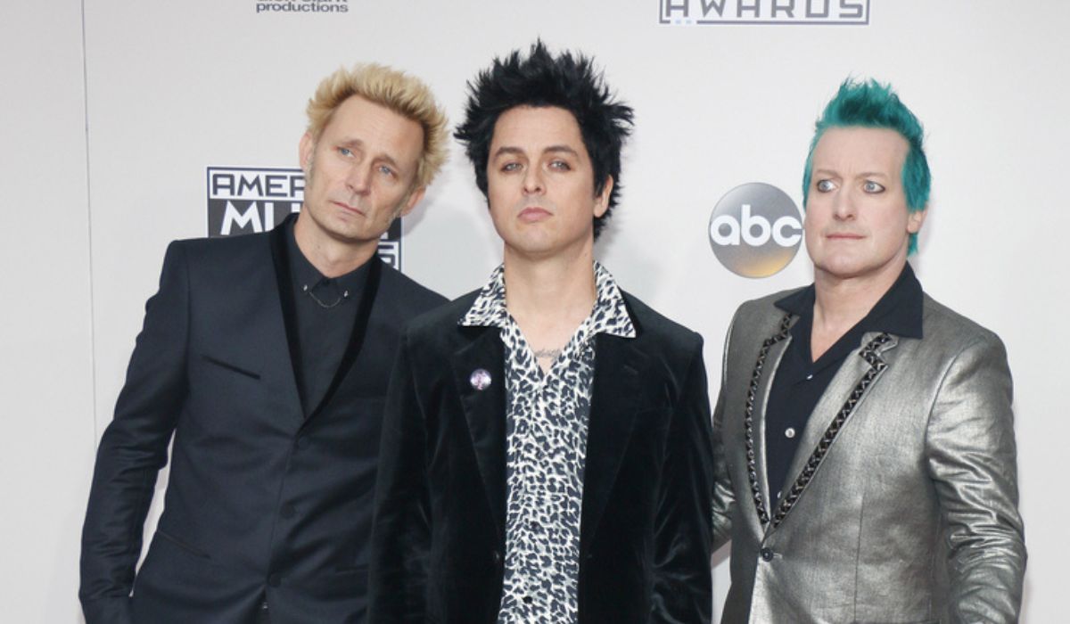 Green Day Announce Upcoming Album, Share New Song 'The American Dream ...