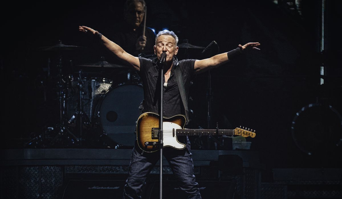 Bruce Springsteen Announces Upcoming Greatest Hits Album
