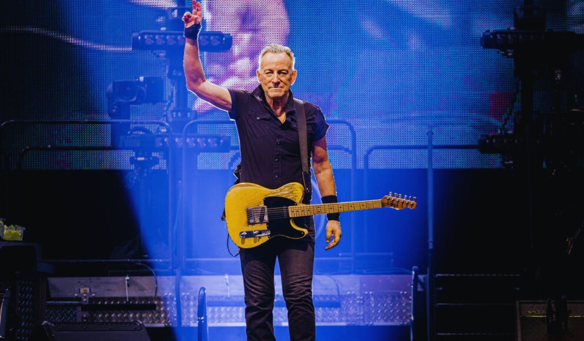 Bruce Springsteen Concert Documentary Coming to Hulu and Disney+ in the ...