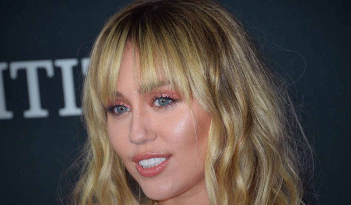 Miley Cyrus Announces Next Studio Album 'Something Beautiful'