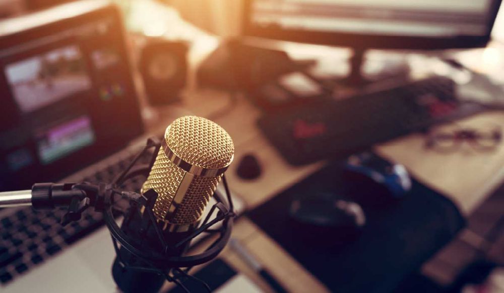 How To Start an Internet Radio Station in 2023 (Step-by-Step)